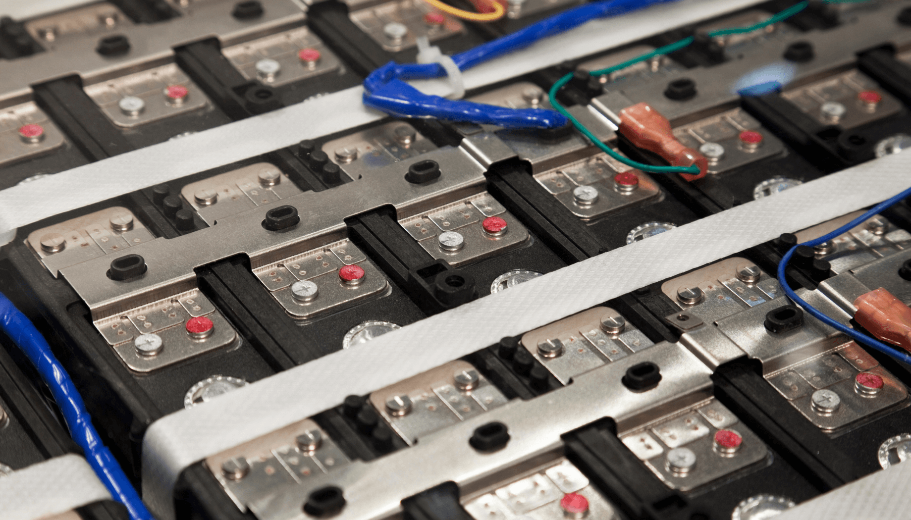 Reusing and Recycling Electric Vehicle Batteries: A Bright Future ...